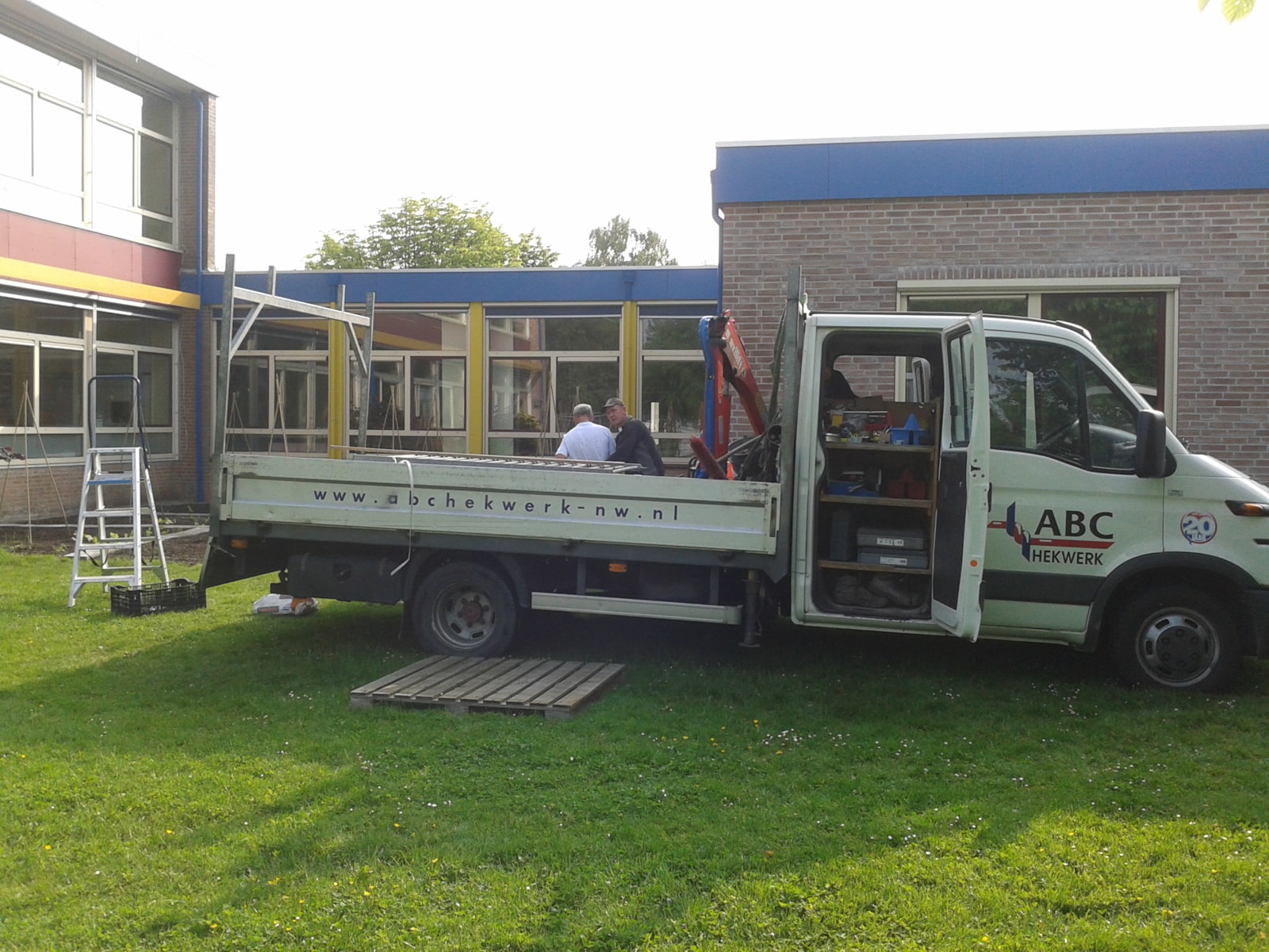 Op school moeten ze het ABC leren maar op de schooltuin krijgen ze ABC ...